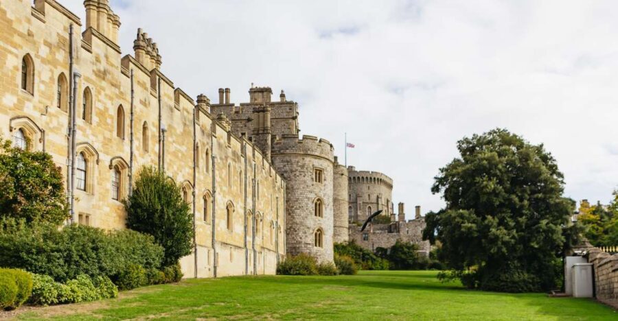 London: Windsor Castle, Stonehenge & Bath Full-Day Tour - The Mystique of Stonehenge