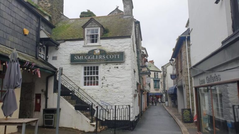 Looe: Beyond Paradise TV Locations Tour - Who Should Consider This Tour?