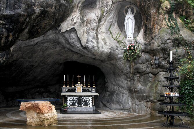 Lourdes Must-see Sites and Sanctuary Private Guided Tour - FAQs