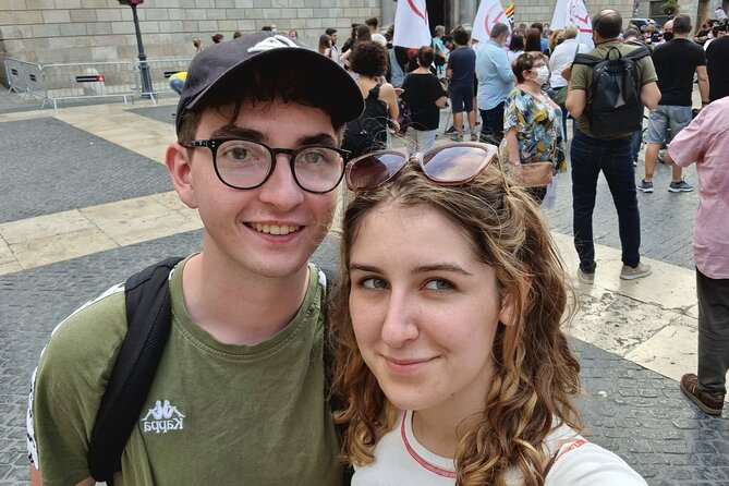 Love in the Gothic Quarter Barcelona: Self-Guided Romantic Walk - What Is This Tour Exactly?