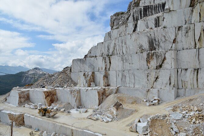 Lucca Private Day Trip to Pietrasanta and the Cararra Marble Quarries - FAQs