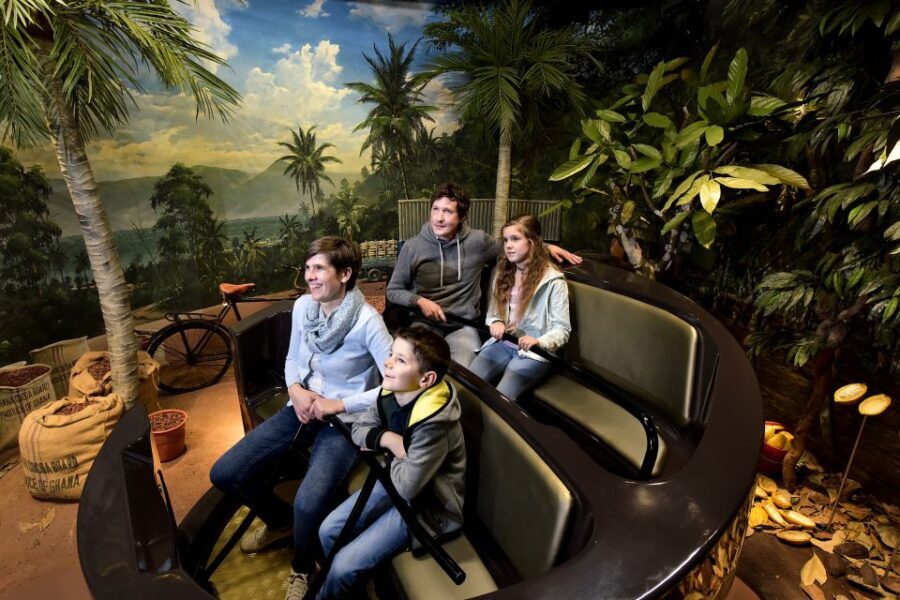 Lucerne: Swiss Chocolate Adventure Experience - Exploring the Stops: A Closer Look