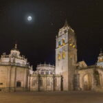Lugo: St. Mary's Cathedral Guided Tour "Walk in the clouds" - Accessibility and Considerations