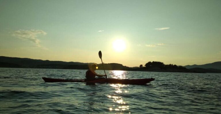 Lumbarda - Sunset Kayak Tour with a Picnic - Wine and Sweets - What to Expect and Practical Details