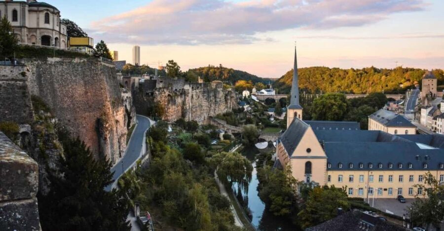Luxembourg: City Highlights Guided Walking Tour - In-Depth Look at the Itinerary