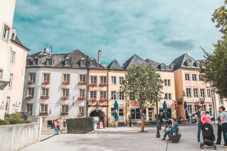 Luxembourg City: Walking Tour with Optional Wine Tastings - The Wine Tastings: A Highlight for Many