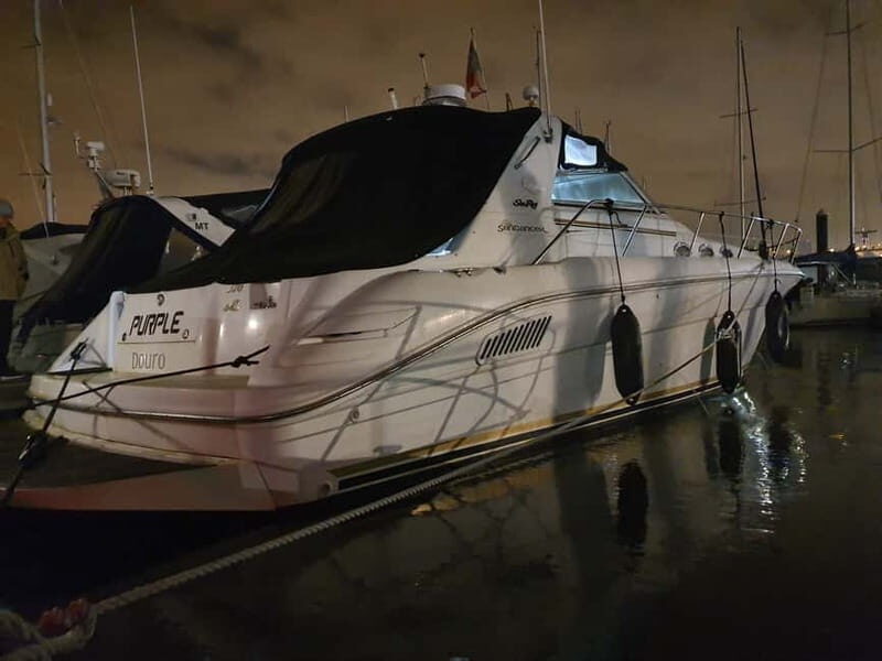 Luxury Douro Yacht Tour: Scenic Views & Complimentary Drinks - The Six Bridges: Architectural Highlights from the Water