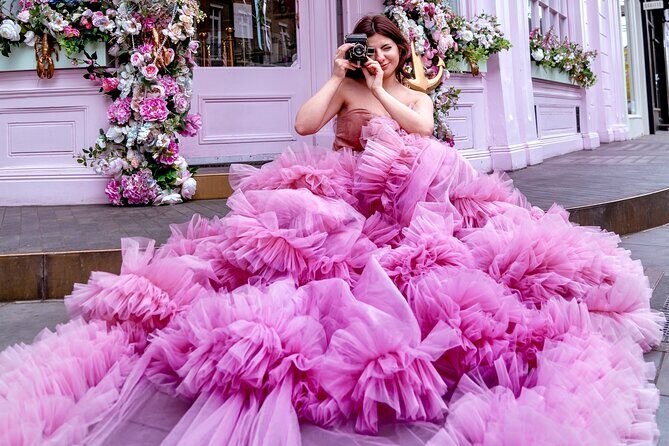 Luxury Pinky Dress Photoshoot in London Photographer - Is It Worth the Cost?