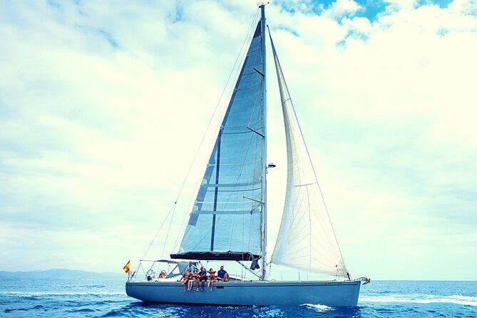 Luxury Private Yacht Sailing Tours in Barcelona - The Itinerary: What to Expect