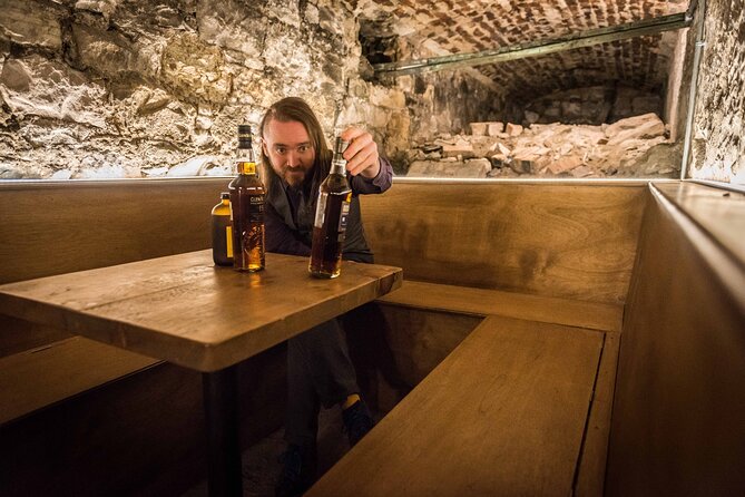 Luxury Whisky Tasting in Edinburgh's Underground Vaults - Key Points