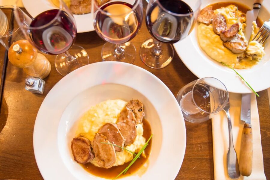 Lyon: Old Town Food Tour - Detailed Breakdown of the Tour