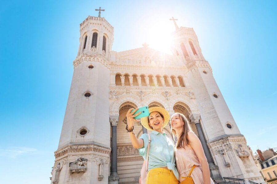 Lyon Old Town Highlights and History Private Walking Tour - The Experience: What to Love and What to Watch For