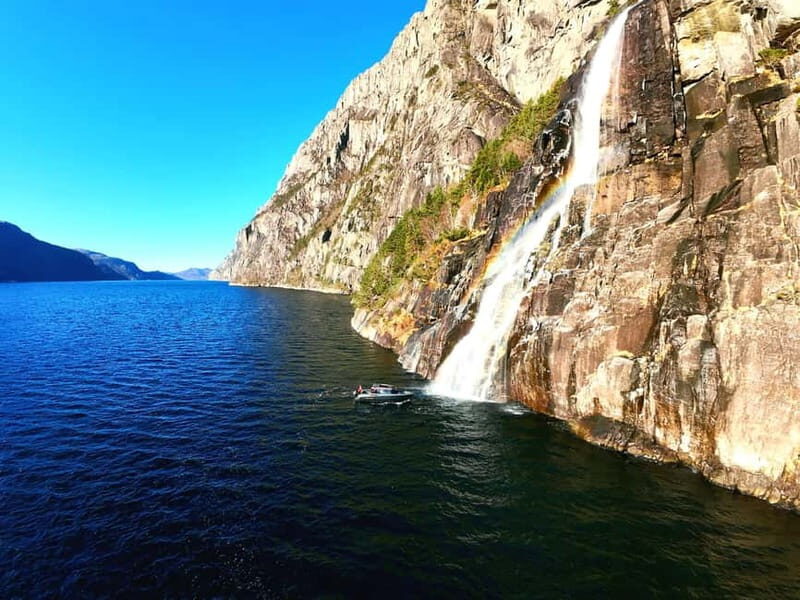 Lysefjord (Stavanger): Boattrip to Preikestolen from Forsand - Authentic Stories and Personal Touch
