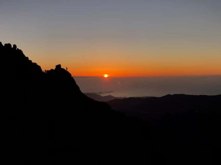 Madeira: Sunrise at Pico do Arieiro & Hike Larano trail - What Makes This Tour Stand Out?