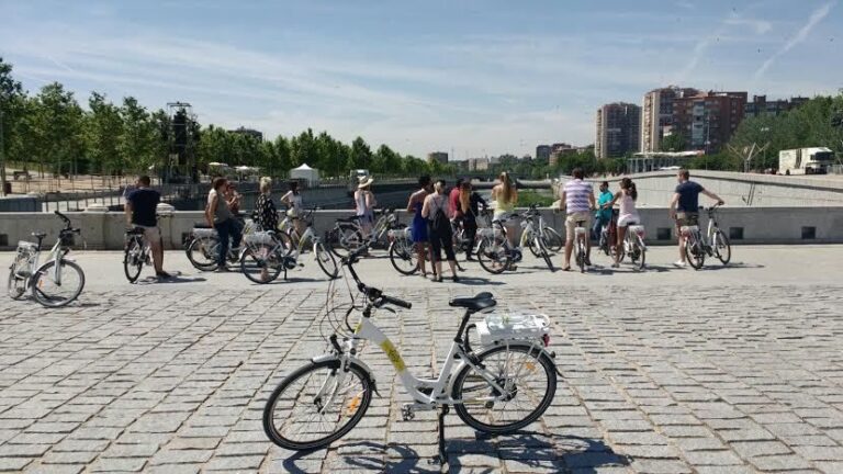 Madrid: 3-Hour Sightseeing Tour by Electric Bike - FAQ