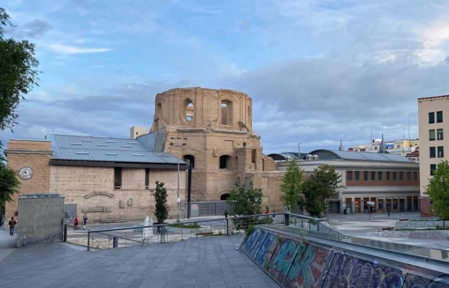 Madrid: Architecture tour Lavapiés&Rastro with an architect - Why This Tour Is a Great Deal for Travel Lovers