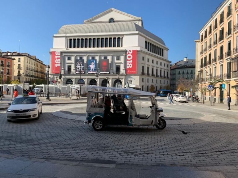 Madrid: City Highlights Tuk Tuk Tour - The authentic Madrid experience from the driver’s seat