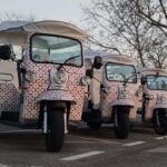 Madrid: City Tours - 6 seats private ecological tuk tuk - What the Traveler Can Expect During the Tour