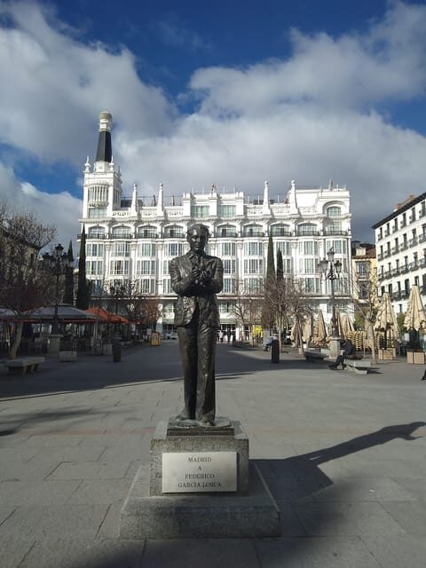 Madrid de los Austrias walking tour - Who Should Take This Tour?