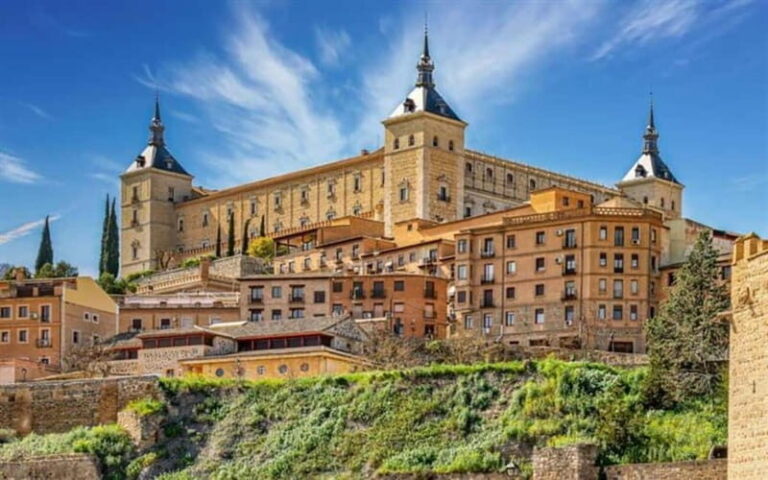 Madrid: Essential Madrid with Trip to Toledo - From Madrid to Toledo: Scenic Drive and Guided Tour