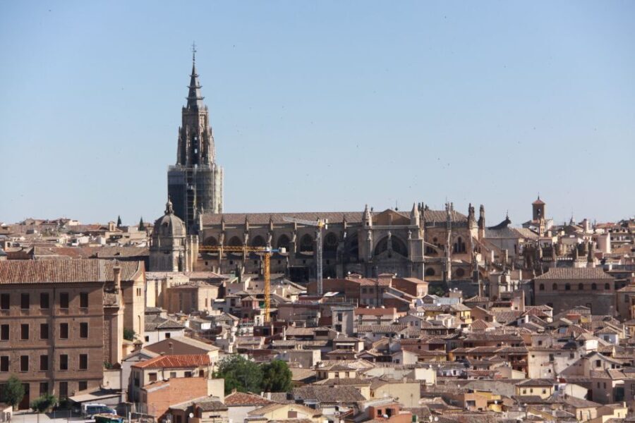 Madrid: Full-Day Guided Tour of Toledo with Cathedral Visit - The Experience Atmosphere: Why It’s Worth It