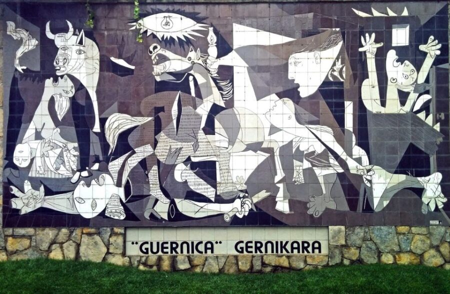 Madrid: Guided visit to Reina Sofia & Thyssen Museum - A Deep Dive into the Museo Reina Sofia