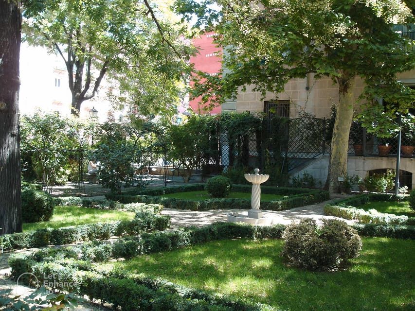 Madrid: Hidden Gems and Secrets Small Group Walking Tour - Why This Tour Offers Value
