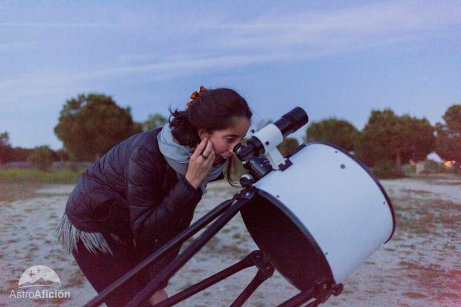 Madrid: Night sky observation with expert astronomer - Who Will Love This Experience?