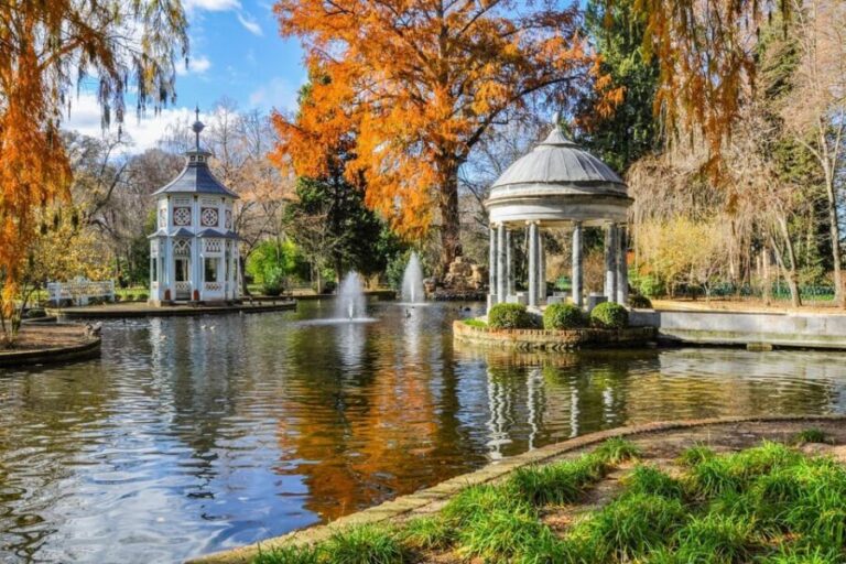 Madrid: Old Town Highlights Private Walking Tour - An In-Depth Look at the Madrid Old Town Experience