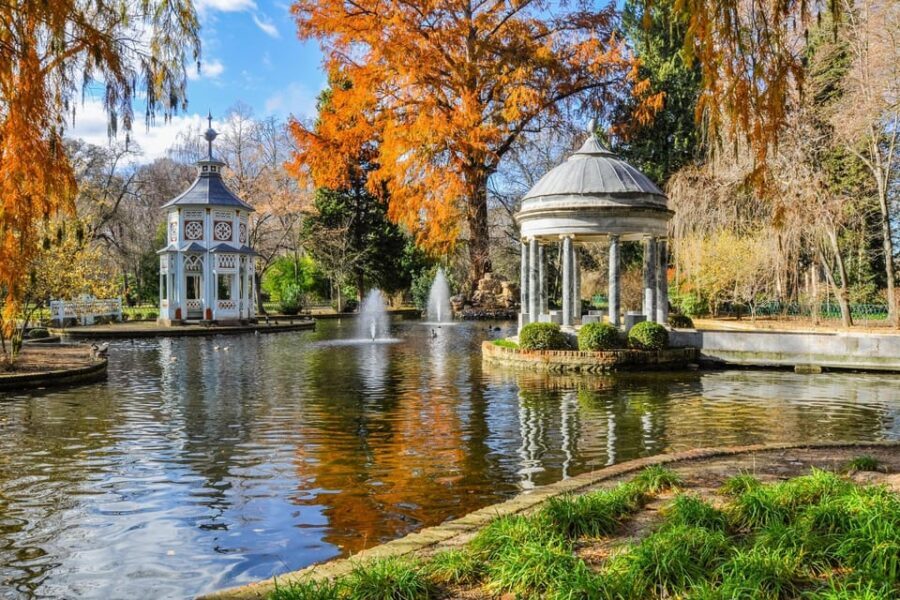 Madrid: Old Town Highlights Private Walking Tour - An In-Depth Look at the Madrid Old Town Experience