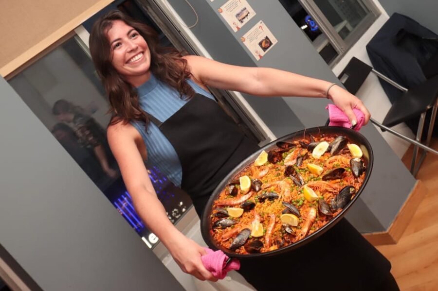 Madrid: Paella and Sangria Workshop in the City Center - Value and Pricing