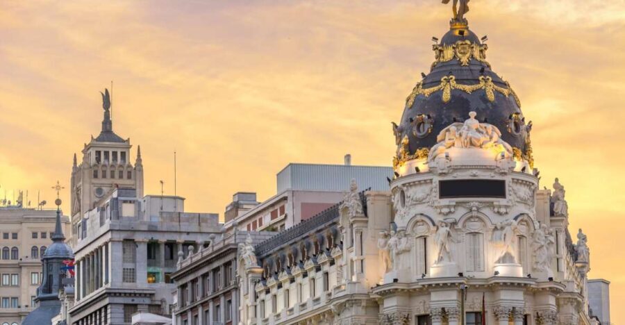 Madrid: Private Exclusive History Tour with a Local Expert - The Value of a Private Guided Tour