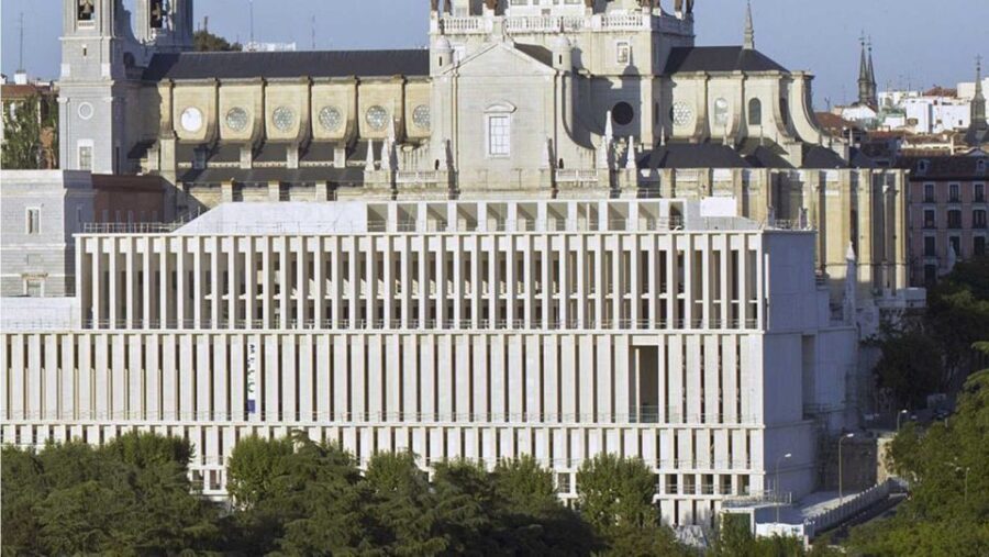Madrid: Private guided tour of New Royal Collections Gallery - The Experience: What to Expect from This Tour