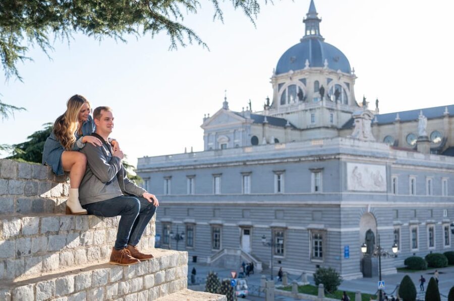 Madrid: Private Photoshoot with a Professional Photographer - The Itinerary Breakdown: What You Can Expect