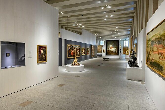 Madrid Royal Collections Gallery Tour with Skip the Line - Key Points