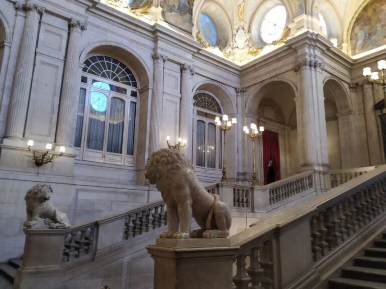 Madrid: Royal Palace Guided Shared Group Tour - The Experience and Practicalities