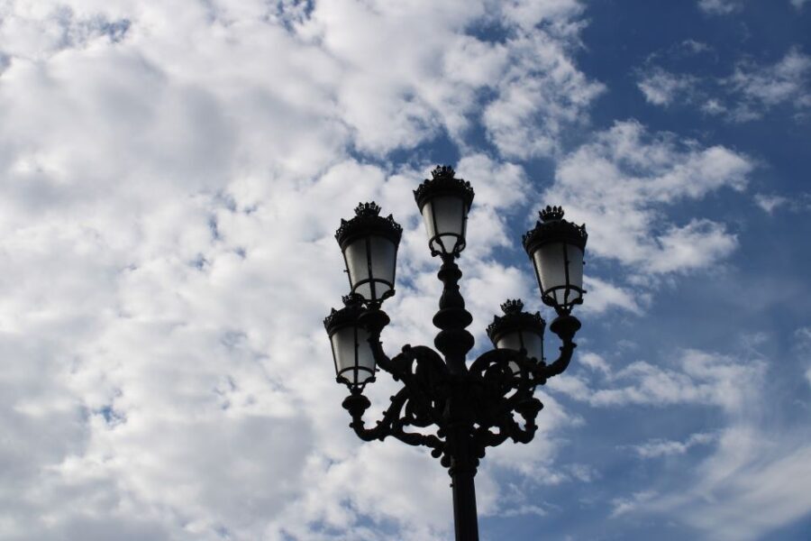 Madrid: Royal Palace Guided Tour with Entry Ticket - What Makes It Truly Worthwhile