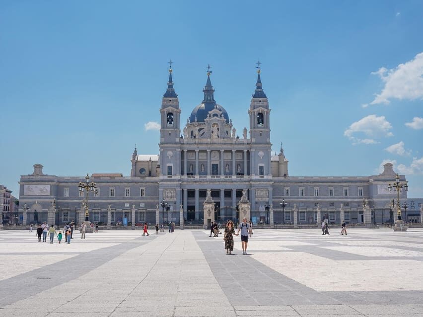 Madrid: Royal Palace Guided Tour with Entry Ticket - Breaking Down the Itinerary