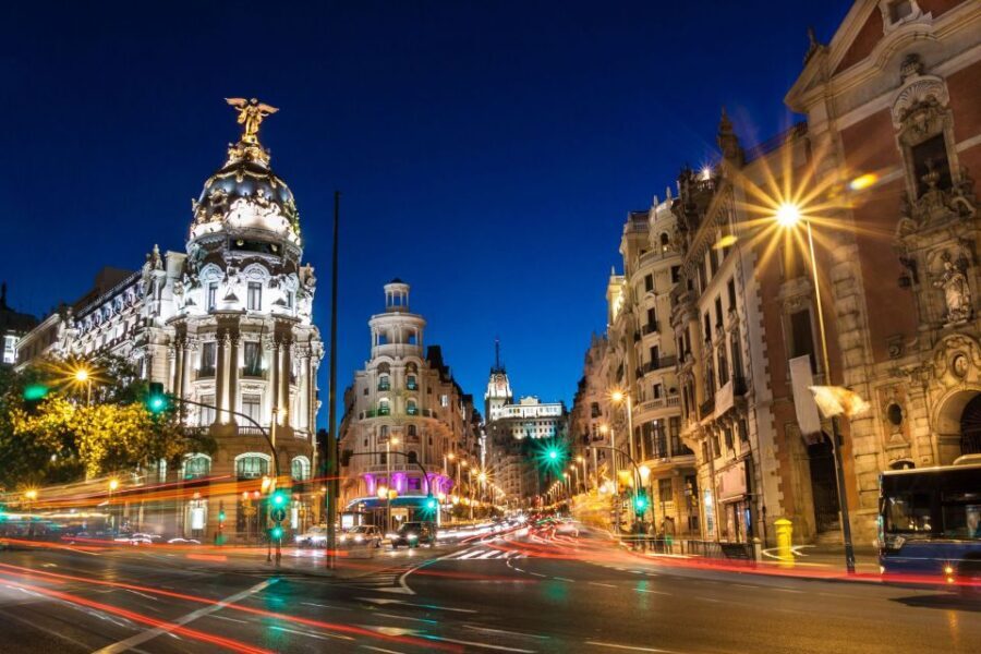 Madrid: Sunset Walking Tour with Optional Flamenco Show - A Deep Dive into the Experience