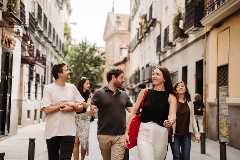 Madrid: Tapas, Vermouth & Wine Tour in La Latina - Walking Through La Latina’s Historic Streets
