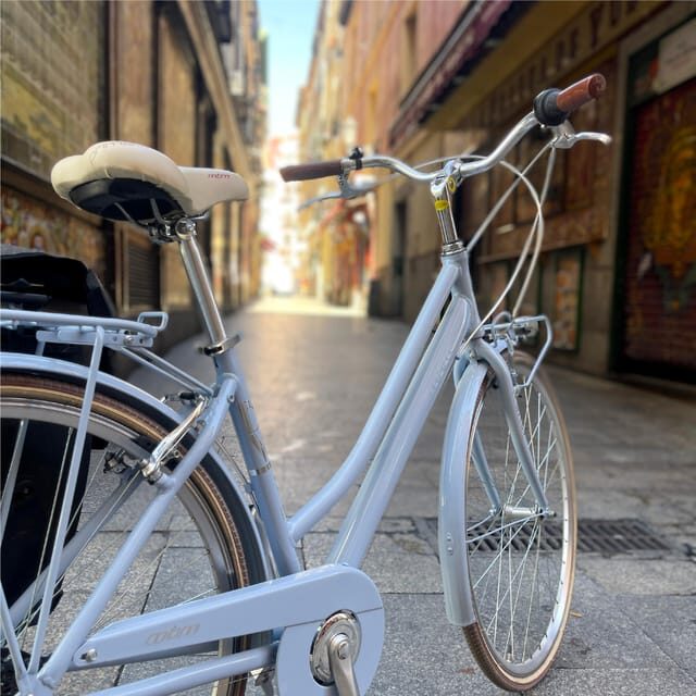 Madrid: Vintage Bike Rental with Tourist Map - The Itinerary: A Closer Look