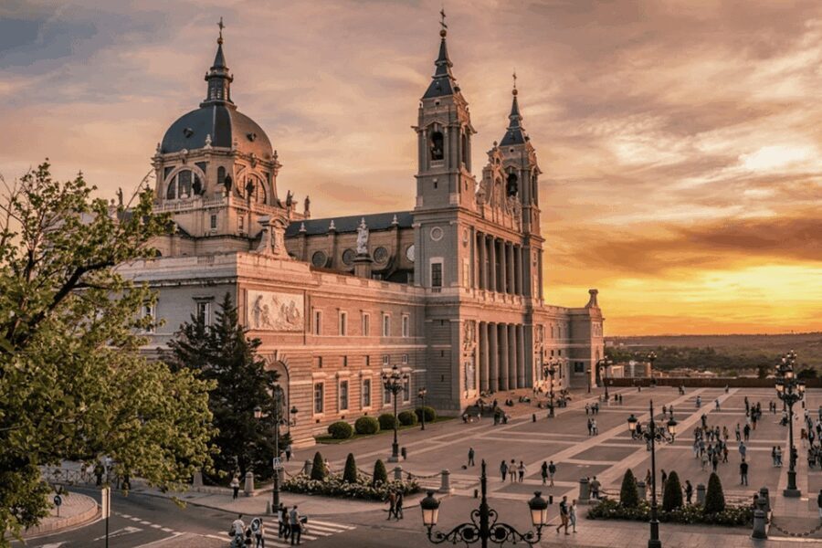 Madrid: VIP Prado Museum & city highlights with Hotel pickup - Who Will Love This Tour?