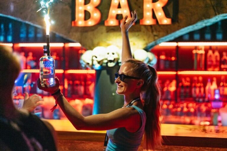 Magaluf: Adults Only Entry Ticket for Gringo's Bingo Night - The Excitement of Winning and Audience Participation