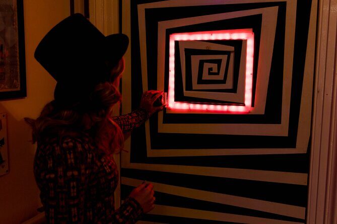 Magicians Heist Private Escape Room in Glasgow - Key Points