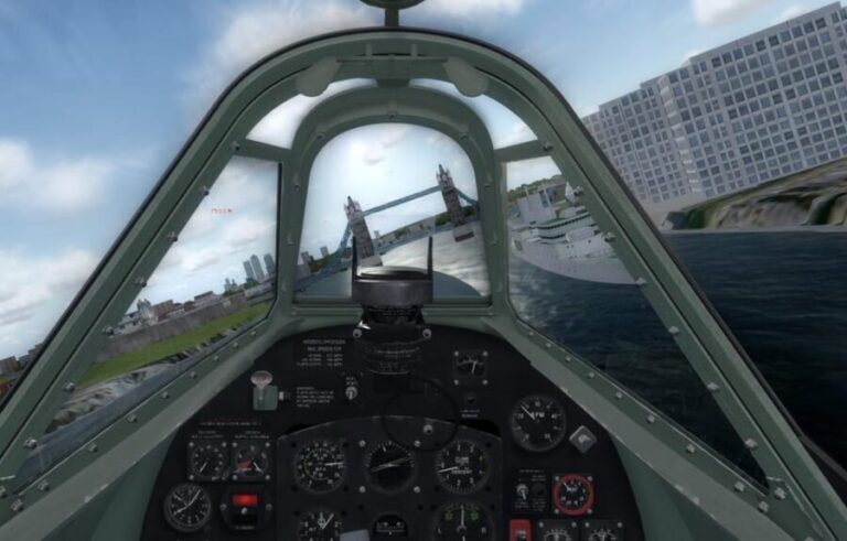 Maidenhead: Spitfire Simulator Flight Experience - Authentic Flying and Learning Experience