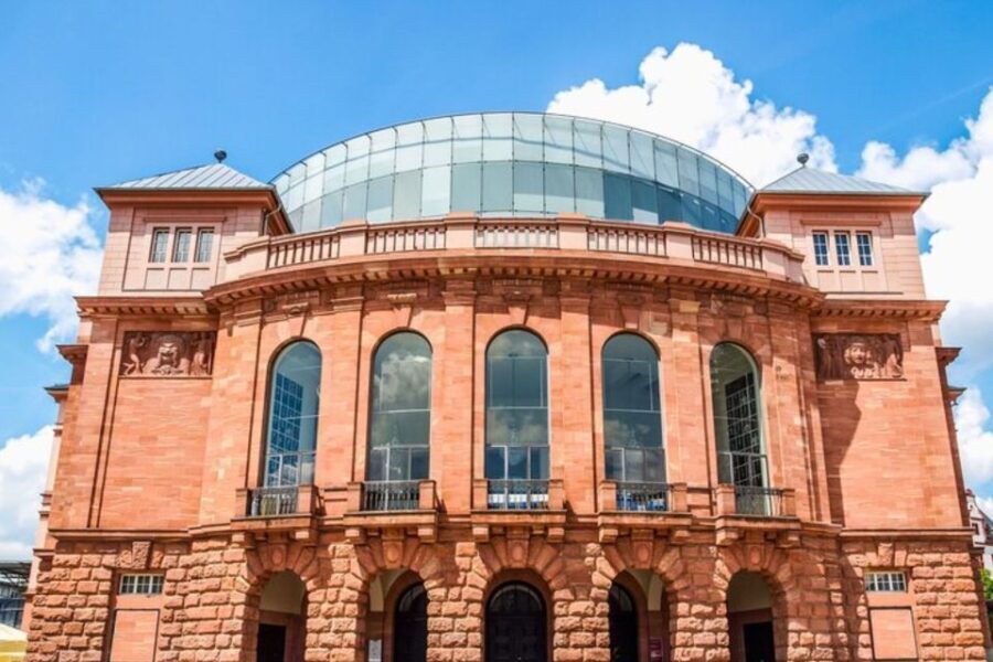 Mainz: Private custom tour with a local guide - Comparing Value and Cost