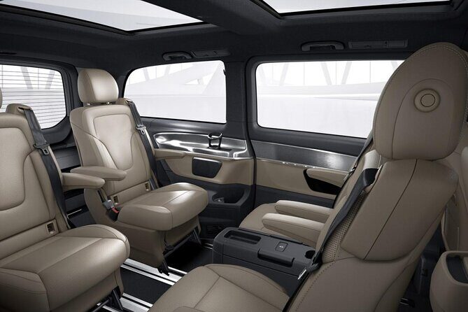 Malaga Airport (Costa del Sol) Private Arrival Transfer - Safety and Reliability
