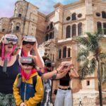 Malaga: Alcazaba, Picasso and more, walking tour with 5 VR experiences ! - The Guide and Group Dynamics
