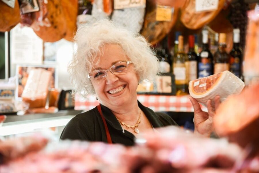Malaga: Foodie Tour of Atarazanas Market - The Guided Walk Through the Market: From Olives to Sardines
