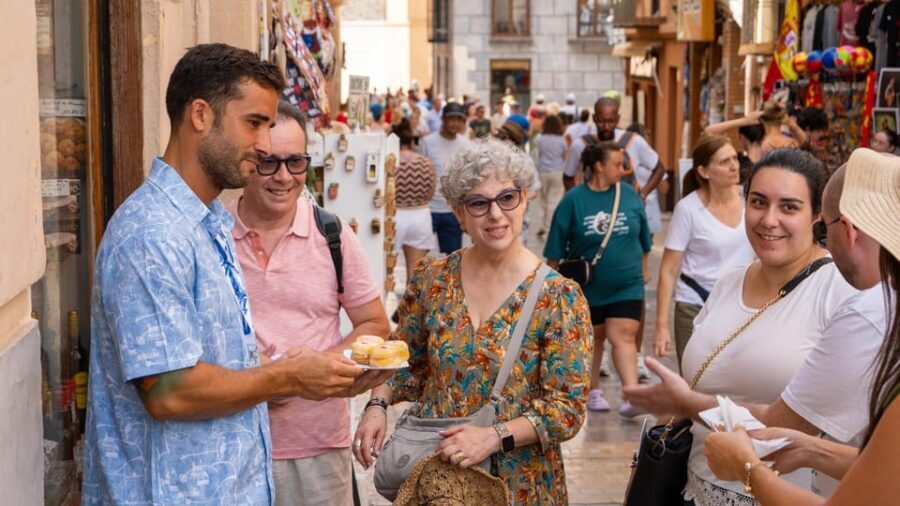 Málaga: Guided Tour and Tasting of Local Products - A Closer Look at the Málaga Guided Tour and Tasting Experience